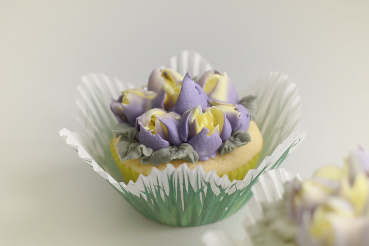 Russian Tip Royal Icing – J.Wilton